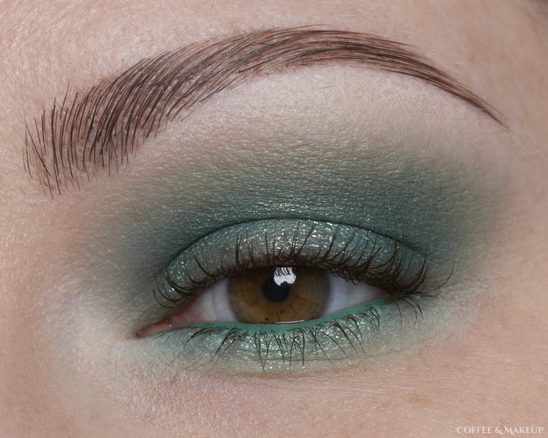 Forest Green Eyeshadow Look - Coffee & Makeup